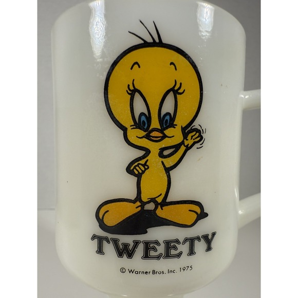 The Unbranded Brand | Dining | Vintage Mug 975 Marriotts Great America ...